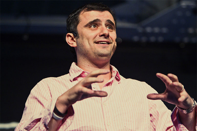 Learn From 4 B2B CEOs Who've Mastered The Blogging Game